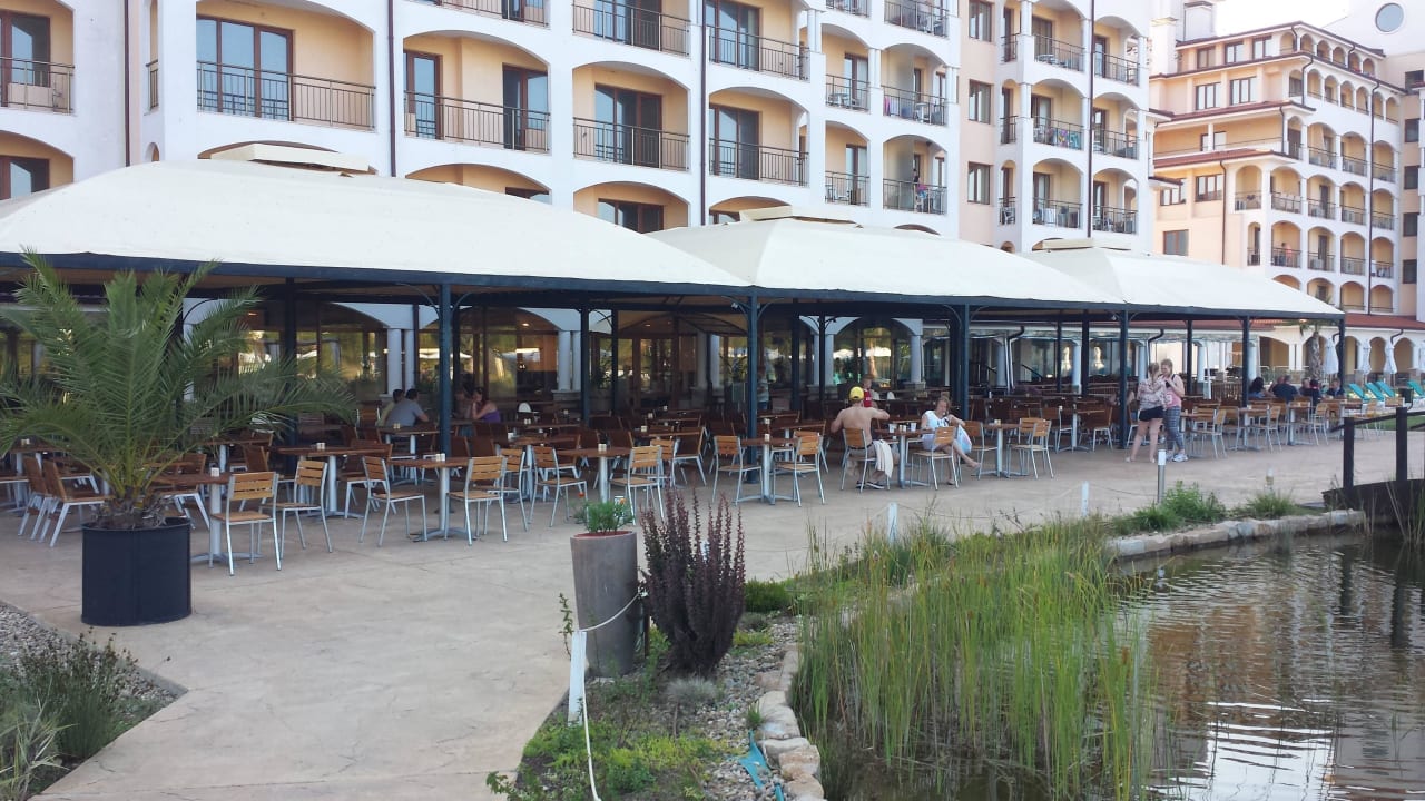 "Eingang Restaurant Gebäud..." Sunrise All Suites Resort (Obzor ...