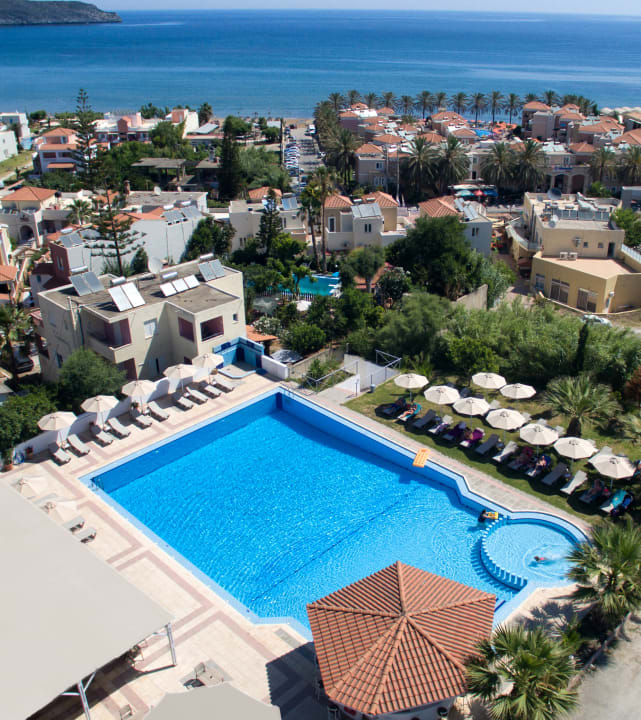 "Pool" Dore Boutique Hotel (Aghia Marina) • HolidayCheck (Kreta ...