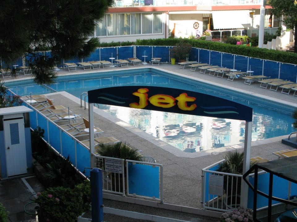"Pool des Hotels" Hotel Jet (Jesolo) • HolidayCheck (Venetien | Italien)
