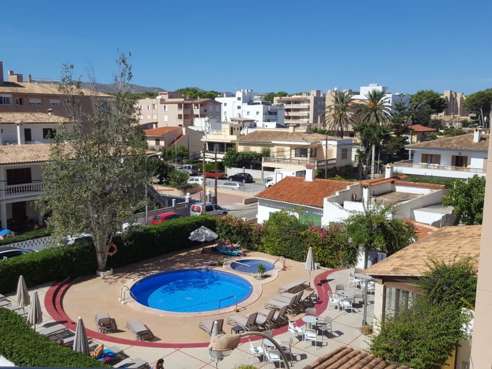 "Einer von zwei Pools" Hotel Bella Mar (Cala Ratjada) • HolidayCheck ...