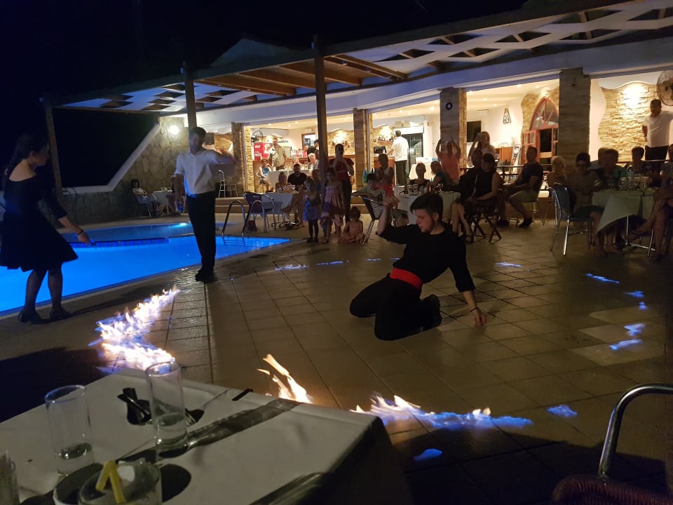 "Griechischer Abend mit Sh..." Argiro Village (Afandou) • HolidayCheck ...