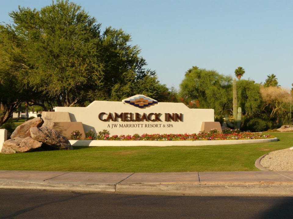 "Eingang zum Resort" JW Marriott Hotel Scottsdale Camelback Inn Resort ...