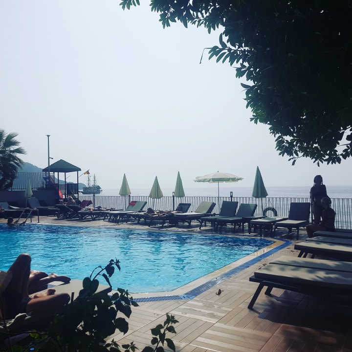 "Pool" Floria Beach Hotel (Alanya) • HolidayCheck (Türkische Riviera ...
