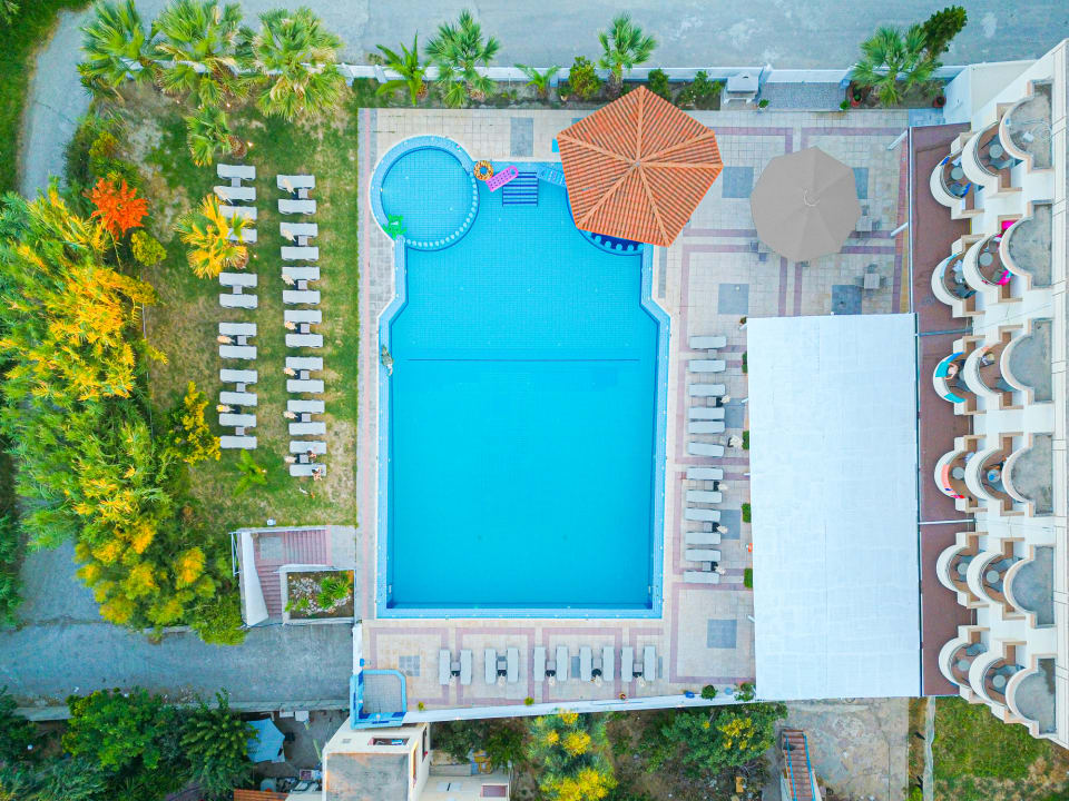"Pool" Dore Boutique Hotel (Aghia Marina) • HolidayCheck (Kreta ...