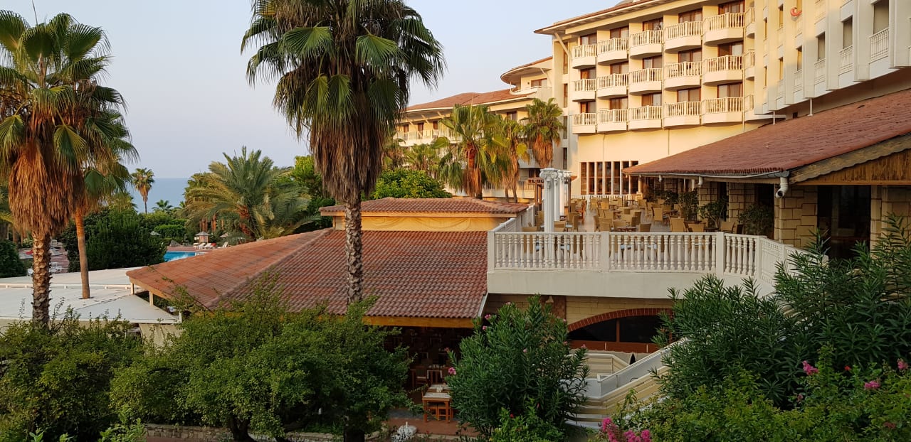 "Außenansicht" Hotel Defne Garden (Side - Kumköy) • HolidayCheck ...