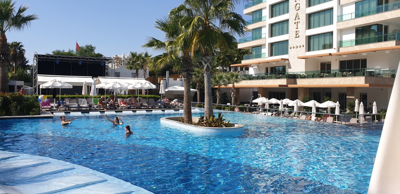 "Pool" Side Sunport Hotel & Spa (Evrenseki) • HolidayCheck (Türkische ...