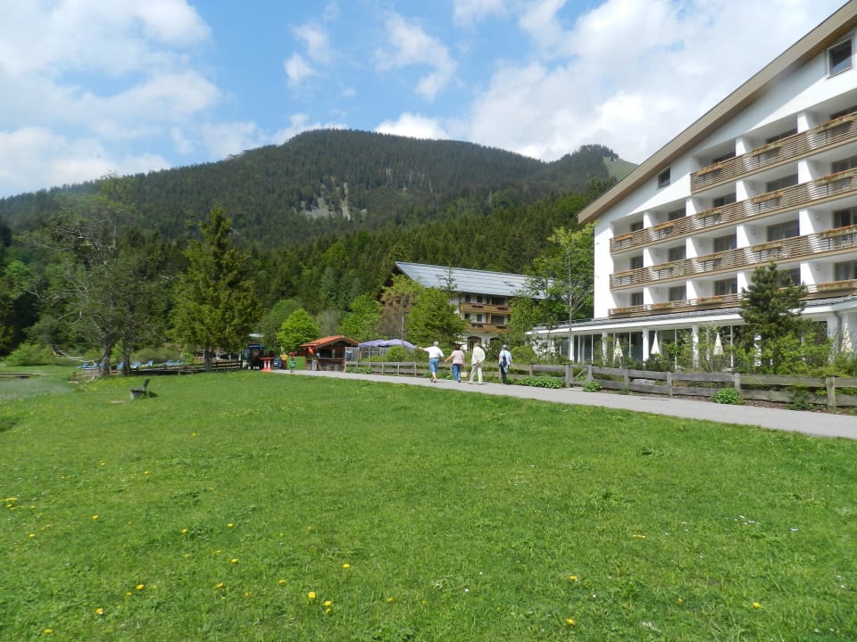 "Hotel vom See aus" Arabella Alpenhotel am Spitzingsee, a Tribute ...