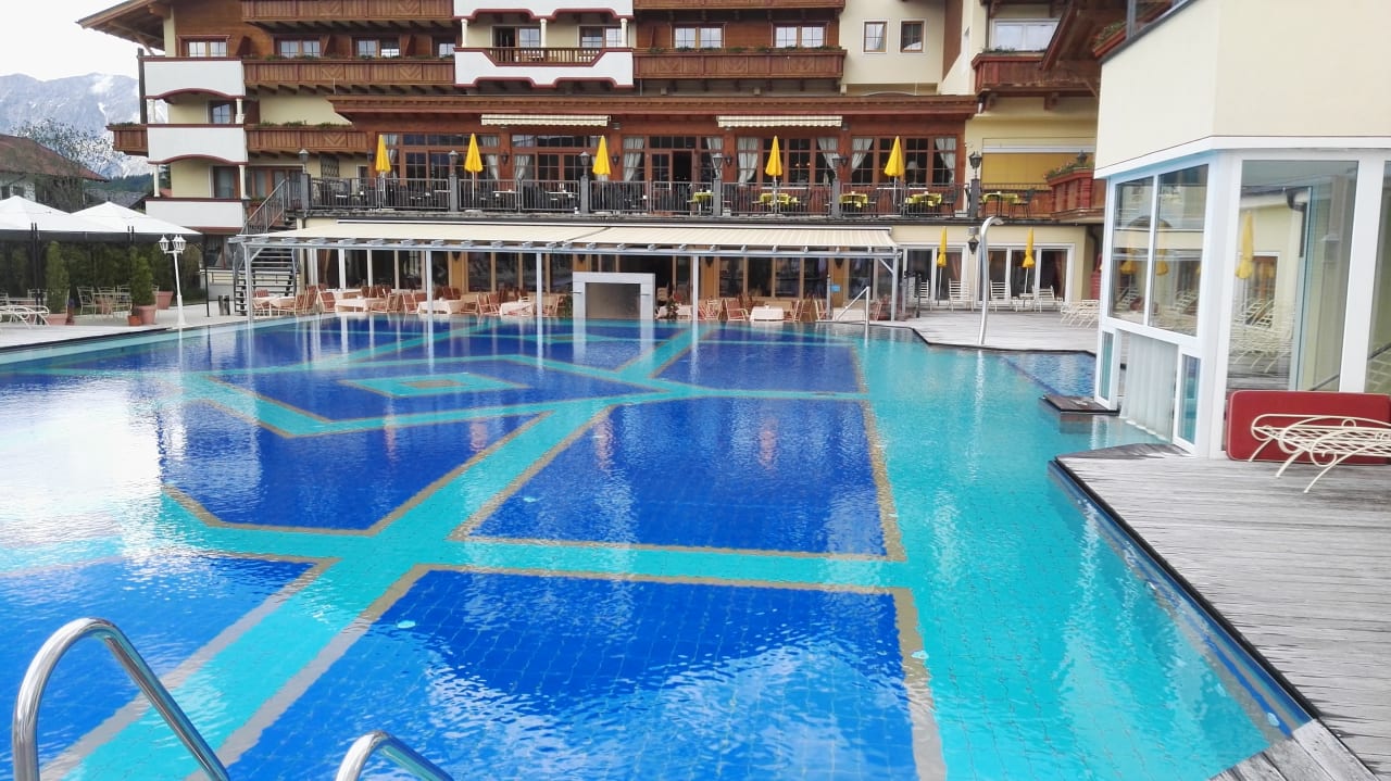 "Pool" Alpenpark Resort (Seefeld in Tirol) • HolidayCheck (Tirol ...
