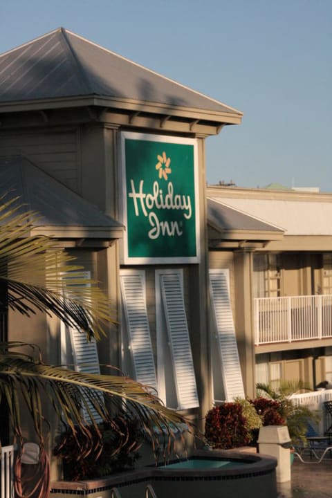 "das Hotelschild sieht man..." Hotel Hilton Garden Inn Key West (Key ...