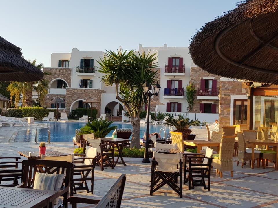 "Poolbereich" Naxos Resort Beach Hotel (Naxos Stadt) • HolidayCheck ...