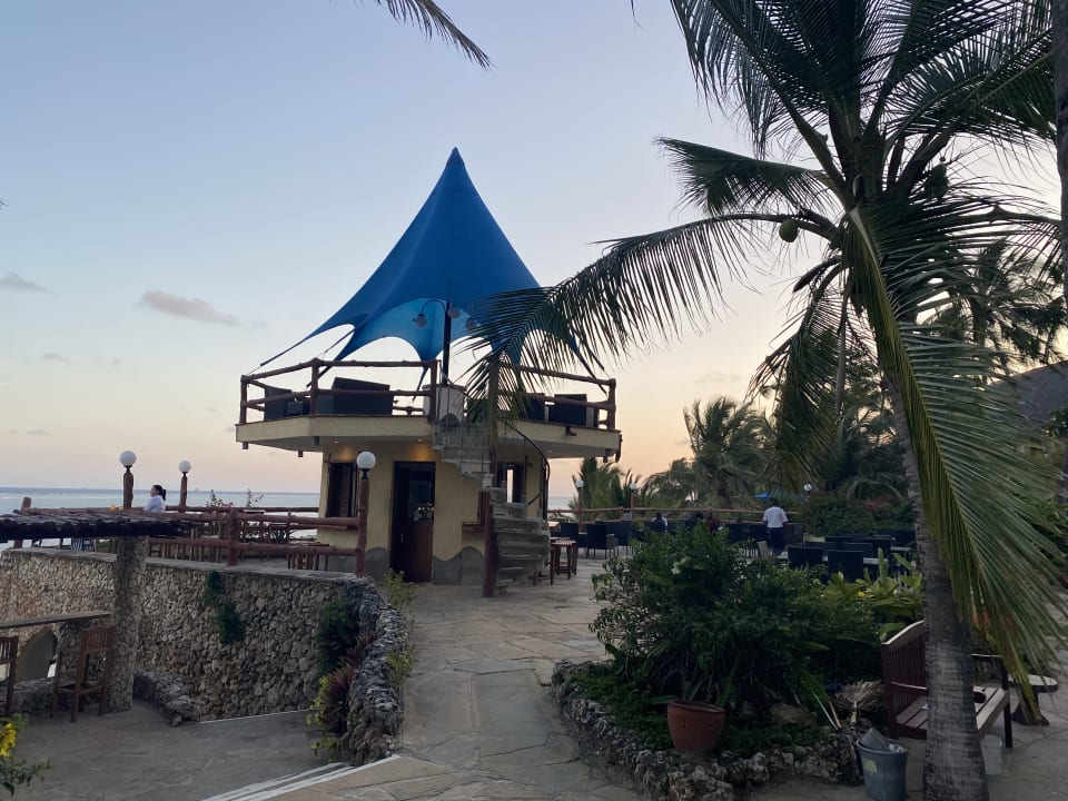 "Strand" Bahari Beach Hotel (Mombasa) • HolidayCheck (Provinz Coast ...