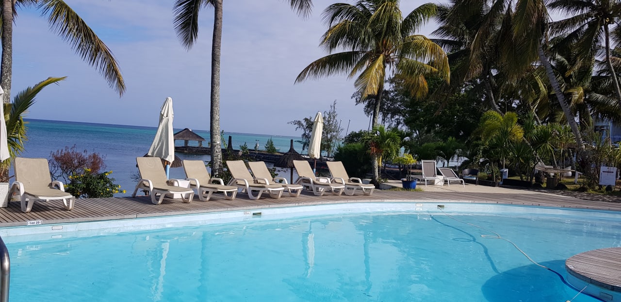 "Pool" Coral Azur Beach Resort (Mont Choisy) • HolidayCheck (Mauritius ...