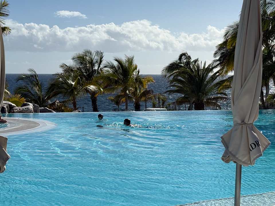 "Pool" Adrián Hoteles Roca Nivaria (Costa Adeje) • HolidayCheck ...