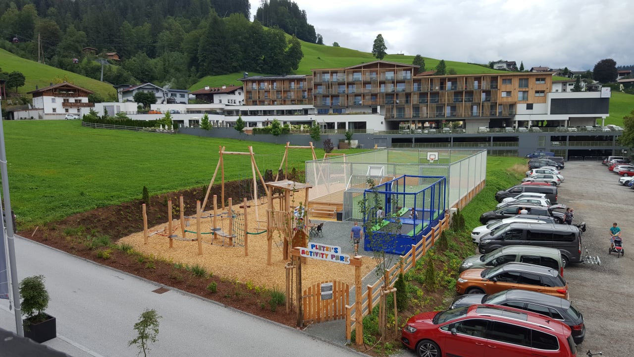 "Gartenanlage" Familotel Hopfgarten (Hopfgarten im Brixental ...