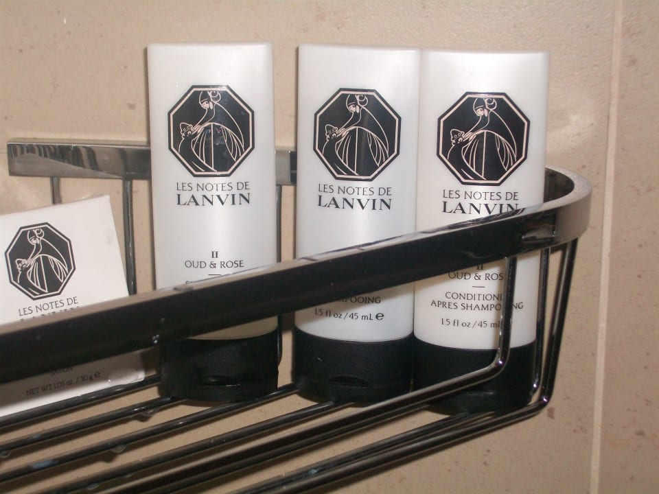 "Badserie von Lanvin" Hotel Sofitel Bahrain Zallaq Thalassa Sea & Spa ...