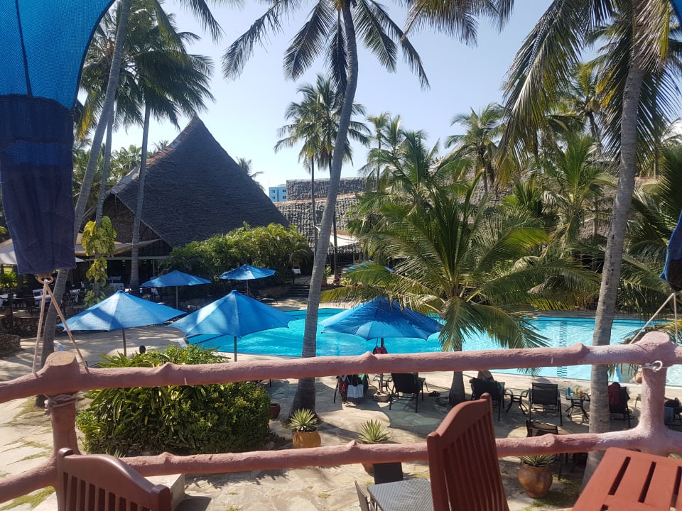 "Ausblick" Bahari Beach Hotel (Mombasa) • HolidayCheck (Provinz Coast ...