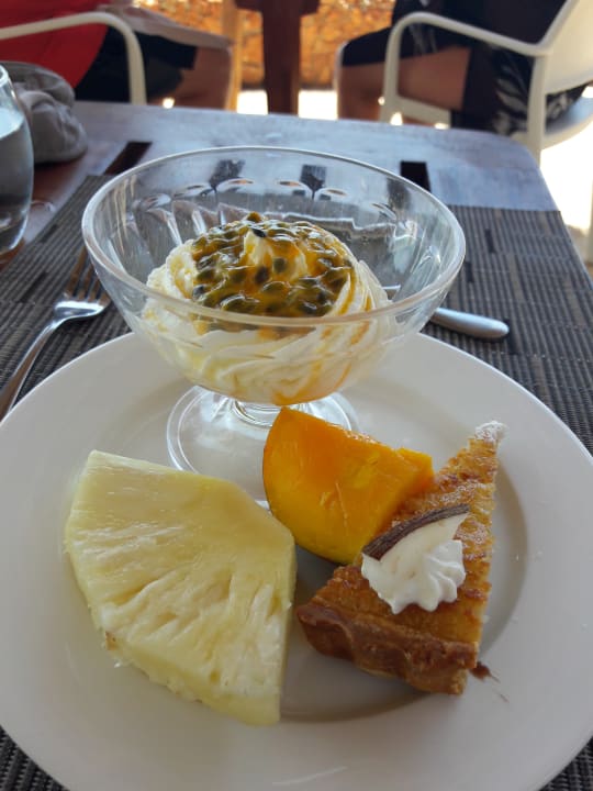 "Lecker Dessert" Sandies Baobab Beach Zanzibar (Nungwi) • HolidayCheck ...