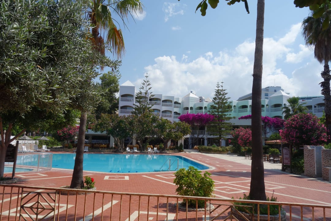 "Pool und Hotel" Hotel Defne Ana (Side) • HolidayCheck (Türkische ...