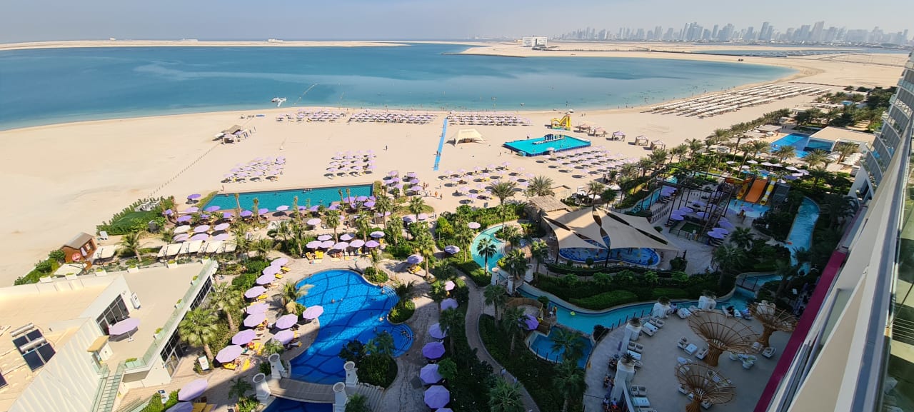 "Schaut euch unbedingt mei..." Centara Mirage Beach Resort Dubai - A ...