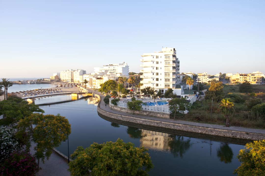 "Ausblick" BJ Playamar Hotel & Apartamentos (S'Illot / L'Illot ...