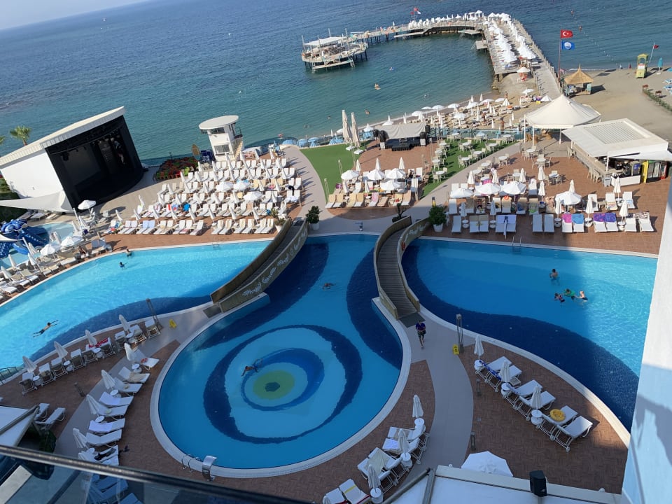 "Pool" Azura Deluxe Resort & Spa Hotel (Avsallar) • HolidayCheck ...