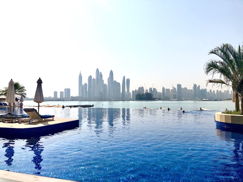 "Pool" DUKES THE PALM - a Royal Hideaway Hotel (Dubai) • HolidayCheck ...