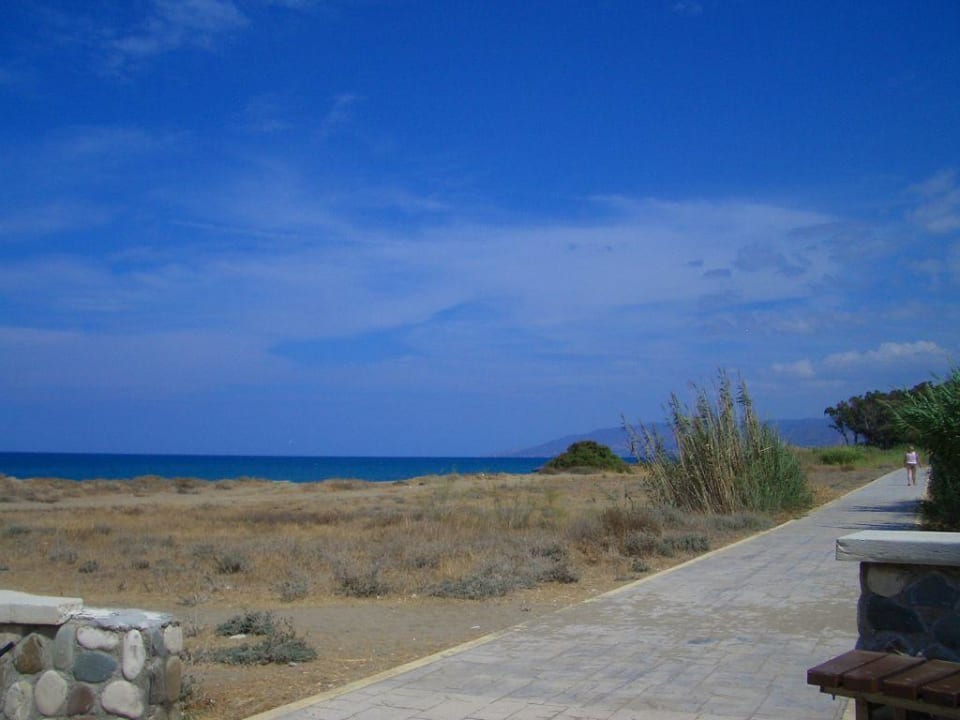 "Strand" Akamanthea Holiday Village Latchi (Polis Chrysochous ...