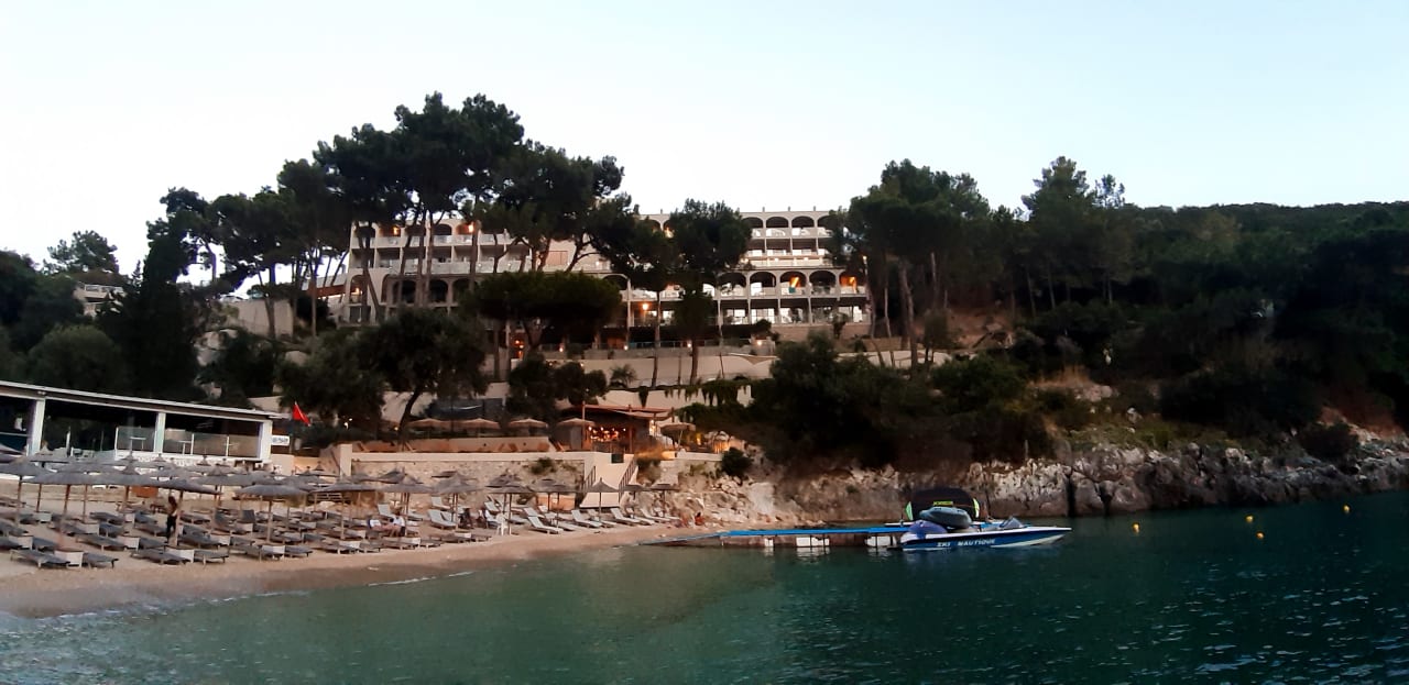 "Außenansicht" Akrotiri Beach Resort Hotel (Paleokastritsa ...