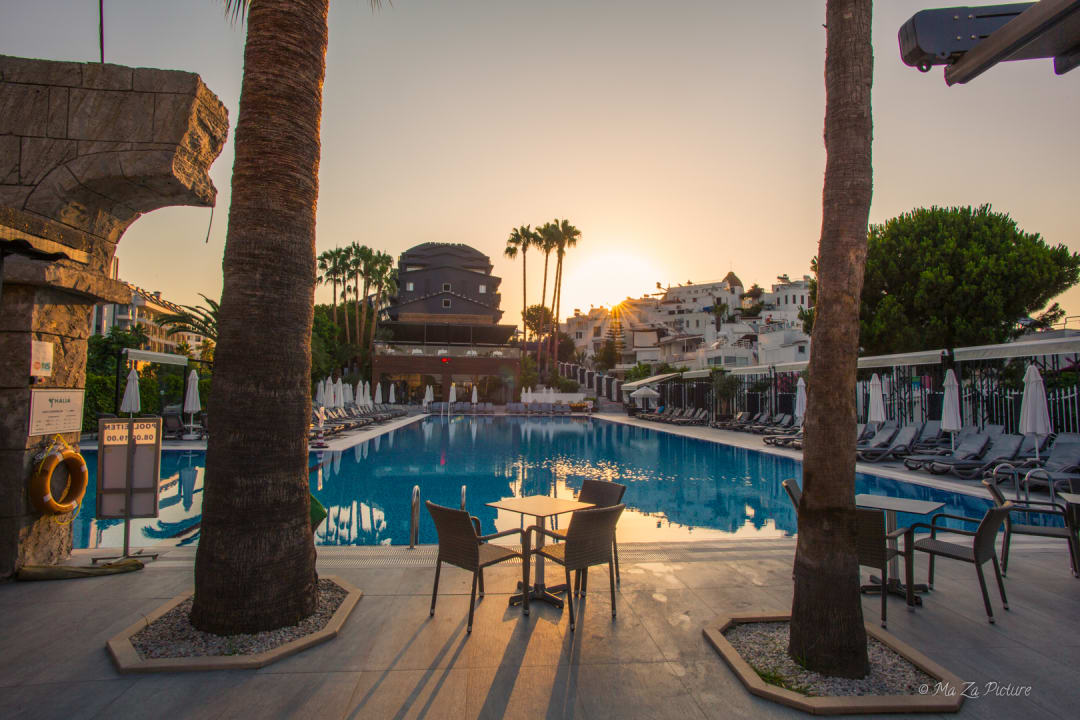 "Pool" Hotel Thalia Unique (Side - Kumköy) • HolidayCheck (Türkische ...