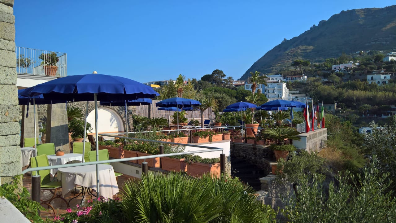 "Rundblick" Hotel Belvedere (Panza [Ischia]) • HolidayCheck (Kampanien ...