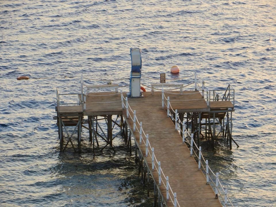 "Steg zum Riff" SUNRISE Arabian Beach Resort - Grand Select (Sharm el ...