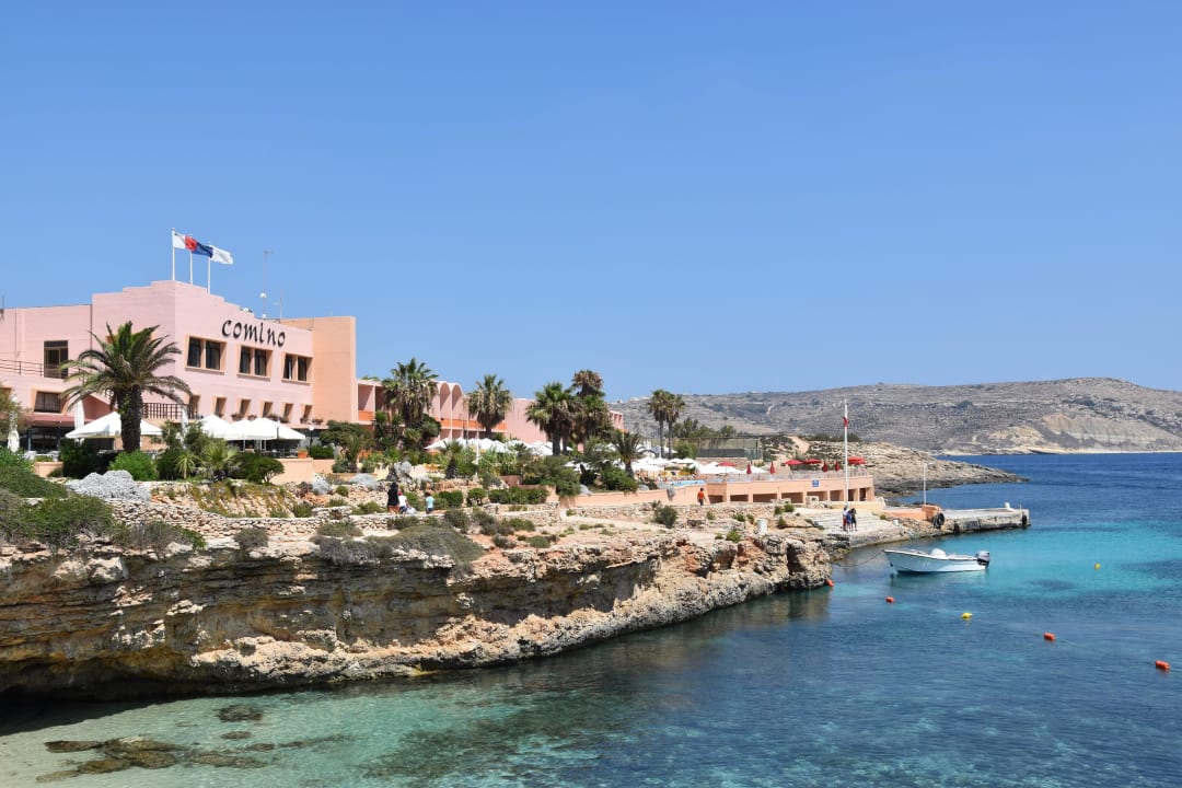 "Das Hotel" Comino Hotel & Bungalows (Insel Comino) • HolidayCheck ...