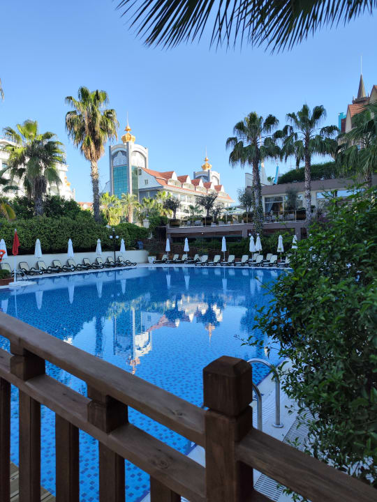 "Pool" Side Crown Palace (Evrenseki) • HolidayCheck (Türkische Riviera ...
