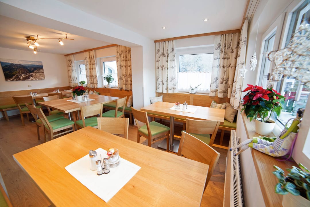 "Frühstücksraum" B&B Landhaus Vierthaler-Filzmoos/Dachstein (Filzmoos ...