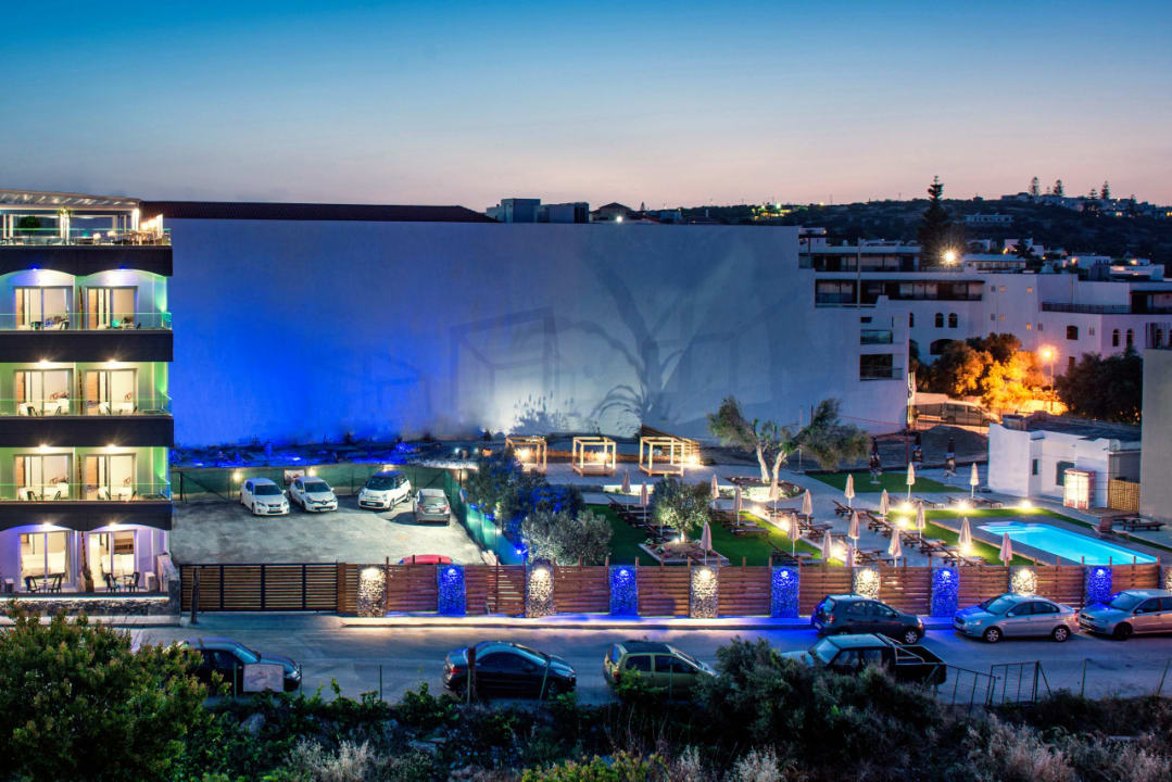 "Außenansicht" Infinity Blue Boutique Hotel & Spa (Chersónisos ...