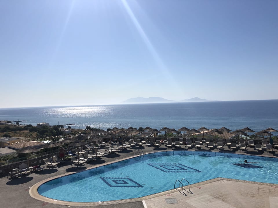"Ausblick" Grand Blue Beach Hotel (Kardamena) • HolidayCheck (Kos ...