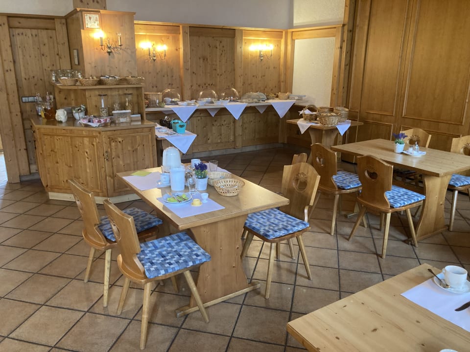 "Gastro" Hotel Landgasthof Wemmer (Großrückerswalde) • HolidayCheck ...