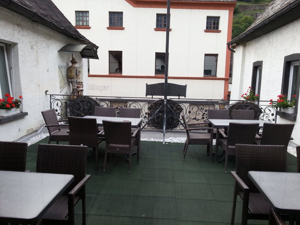 "Freisitz im ersten Stock" Hotel Am Stiftstor (Treis-Karden ...