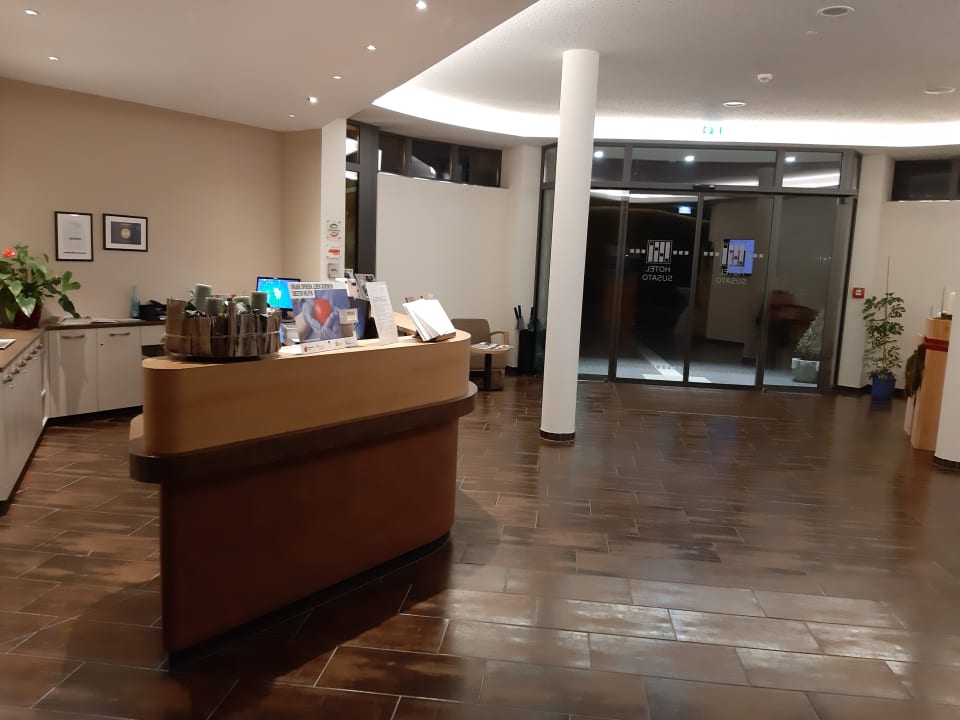 "Lobby" Hotel Susato (Soest) • HolidayCheck (Nordrhein-Westfalen ...