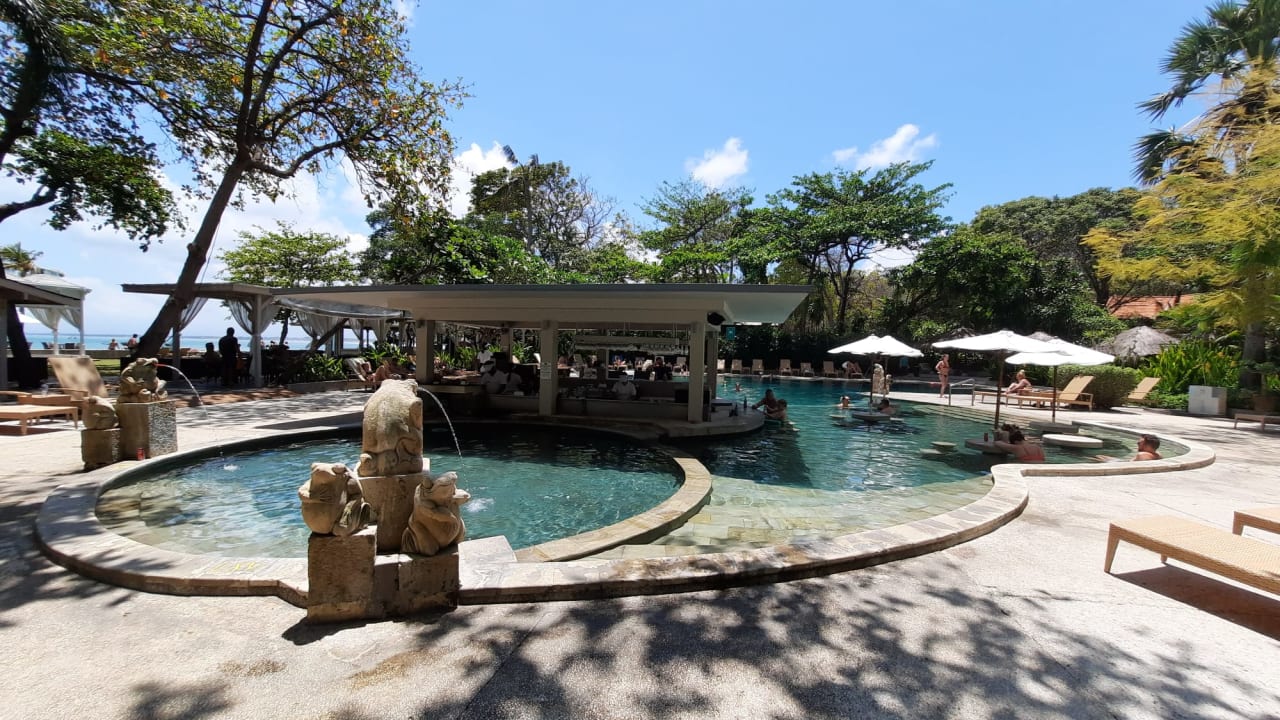 "Pool" Bali Garden Beach Resort (Kuta) • HolidayCheck (Bali | Indonesien)