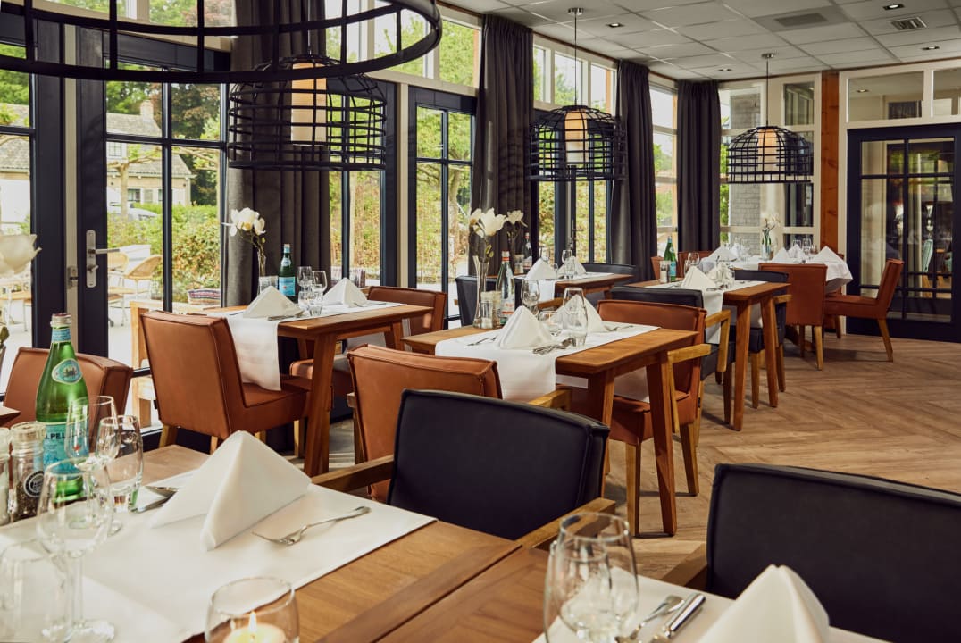 "Restaurant" Badhotel Renesse (Renesse) • HolidayCheck (Seeland ...