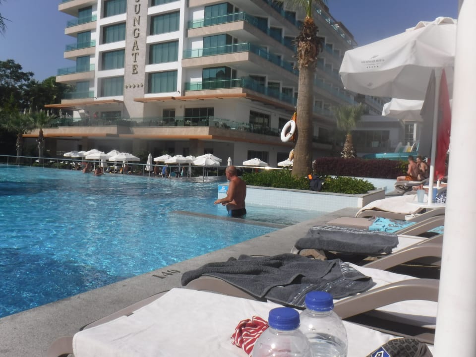 "Der obere (kleine) Pool m..." Side Sunport Hotel & Spa (Evrenseki ...