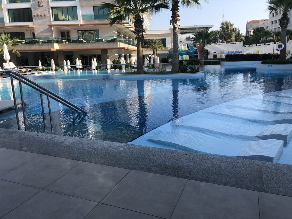 "Pool" Side Sunport Hotel & Spa (Evrenseki) • HolidayCheck (Türkische ...