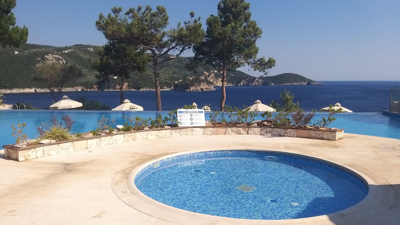 "Pool" Hotel Akrotiri Beach (Paleokastritsa) • HolidayCheck (Korfu ...