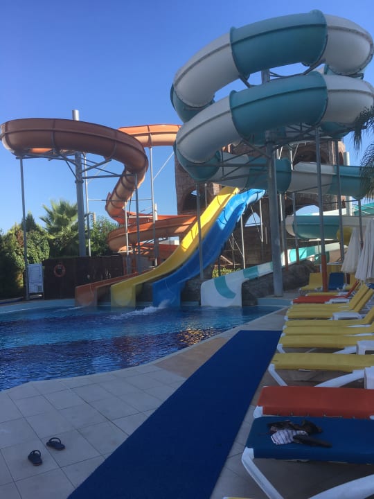 "Pool" Wyndham Garden Lara (Lara) • HolidayCheck (Türkische Riviera ...