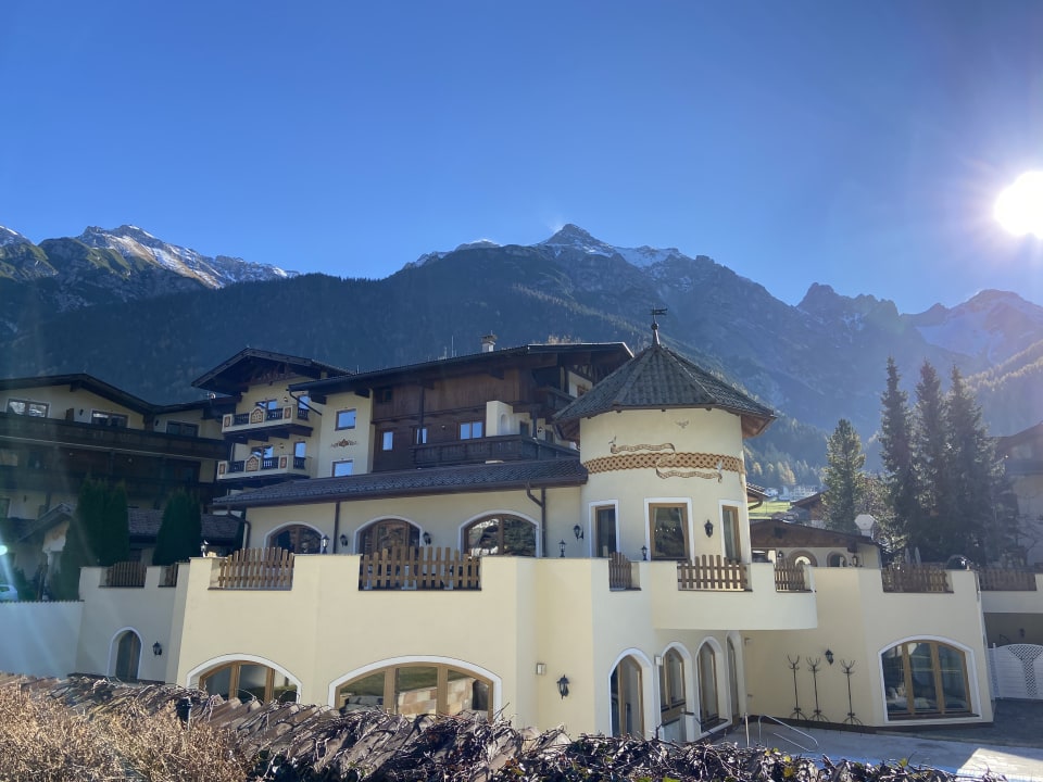 "Außenansicht" Hotel Forsters Naturresort (Neustift im Stubaital ...