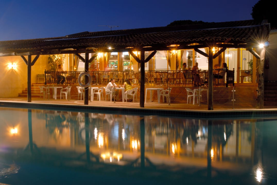 "Swimming pool & Bar" Hotel Pinhal do Sol (Quarteira) • HolidayCheck ...