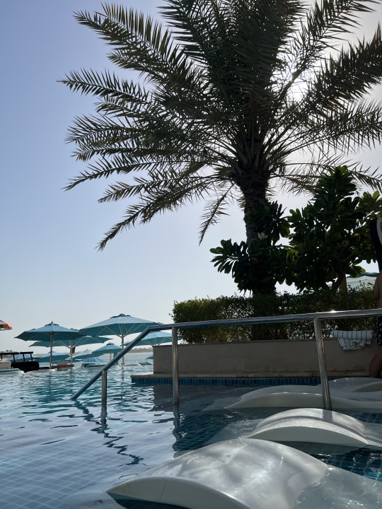 "Pool" The Retreat Palm Dubai MGallery by Sofitel (Dubai ...