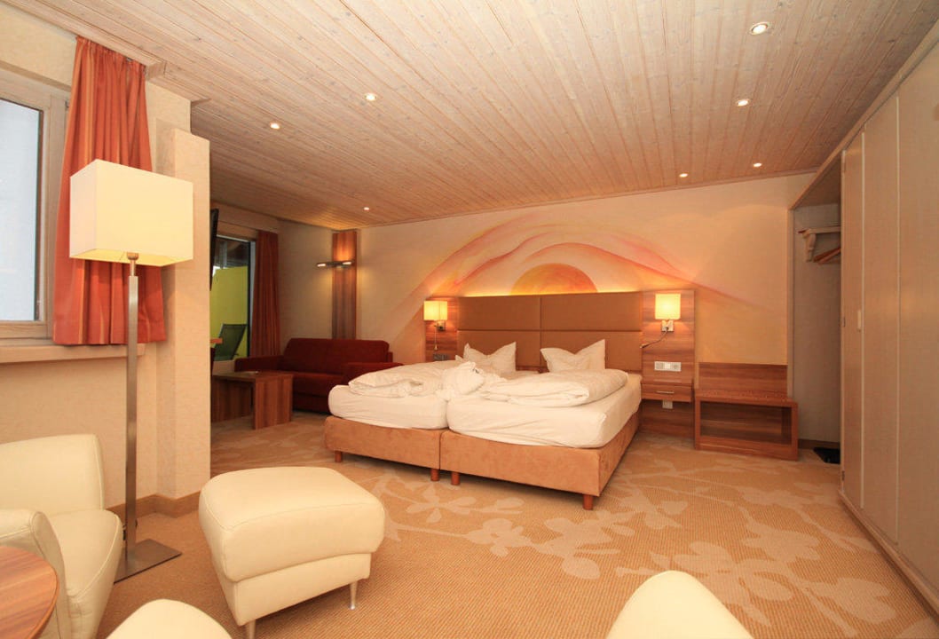 "Erker Zimmer Nr. 140" Albtalblick Hotel - Restaurant (Häusern ...