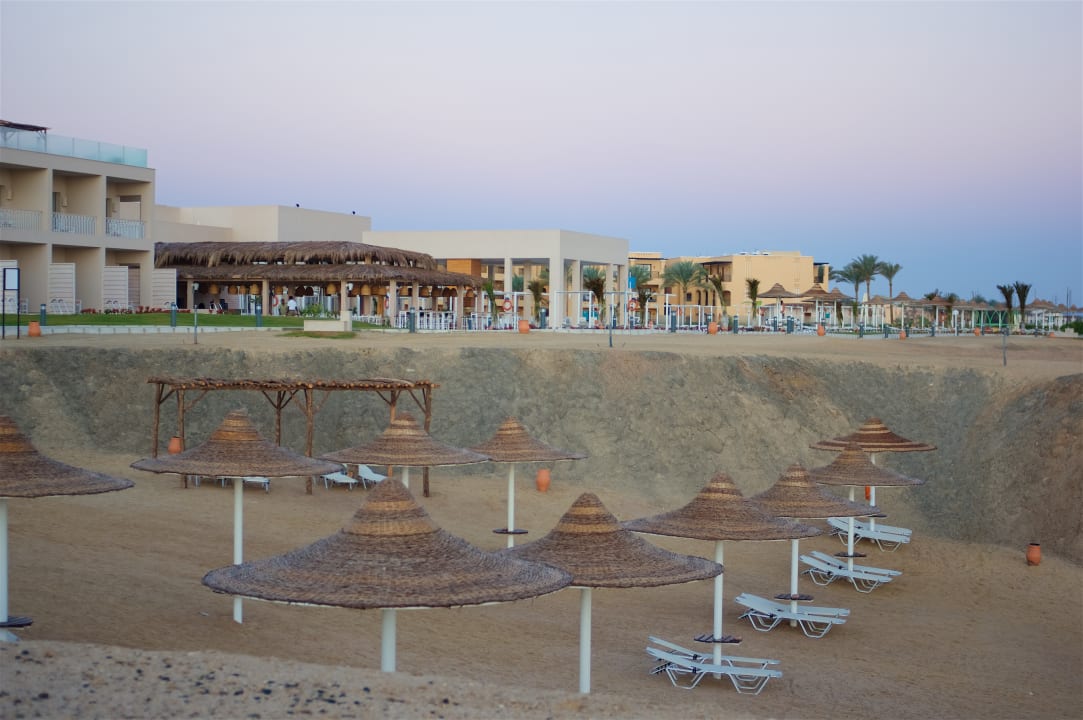 "Strand" Jaz Maraya Resort (Marsa Alam) • HolidayCheck (Marsa Alam/El ...